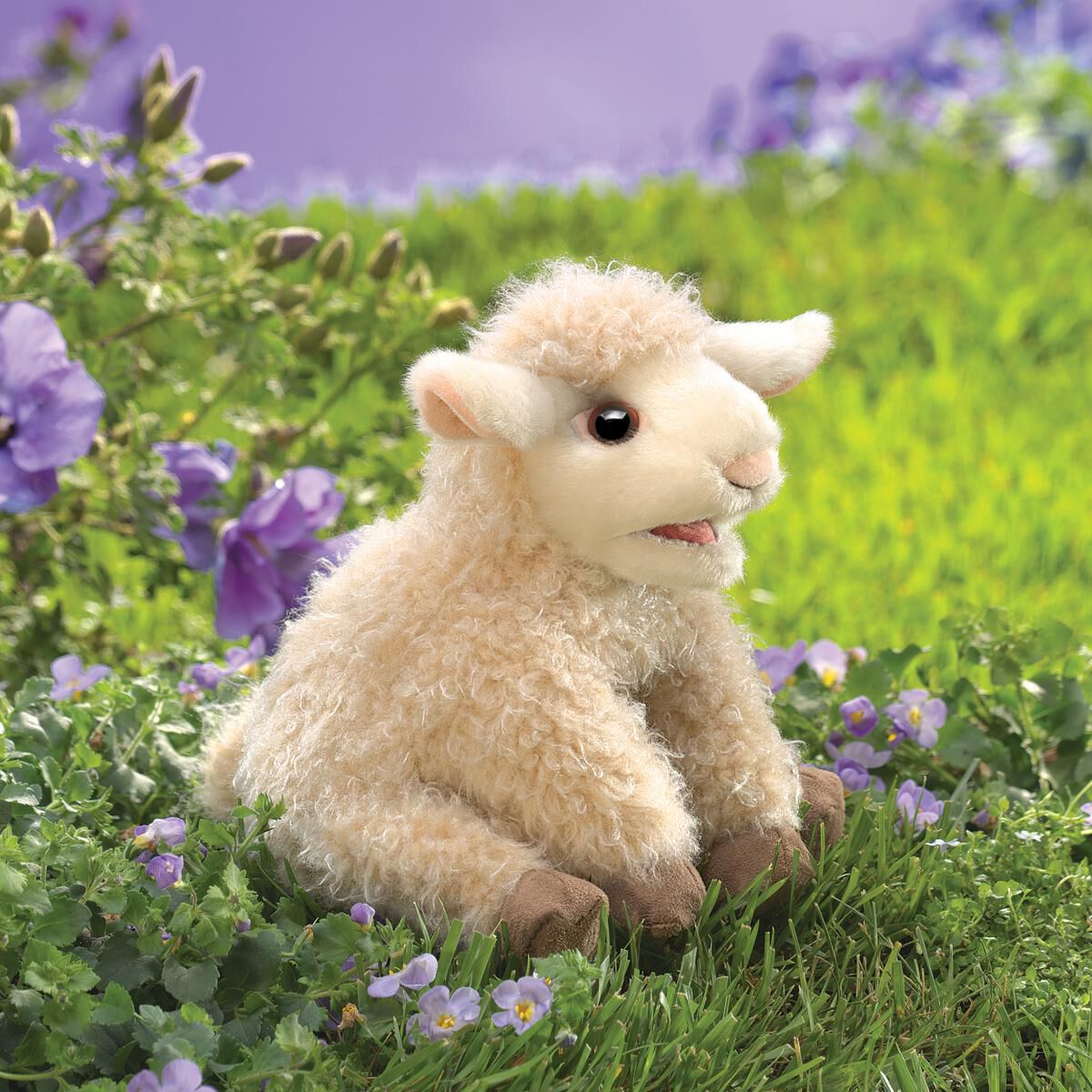 Lamb Puppet | Scholastic Canada Book Clubs