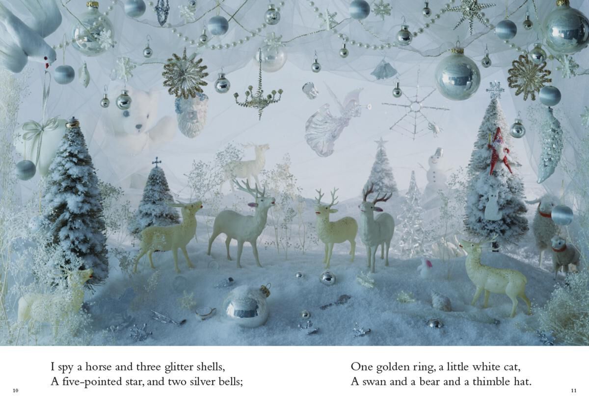 I SPY: Christmas | Scholastic Canada Book Clubs